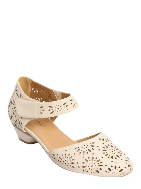 COMFORTVIEW Pumps With Adjustable Strap - Bone