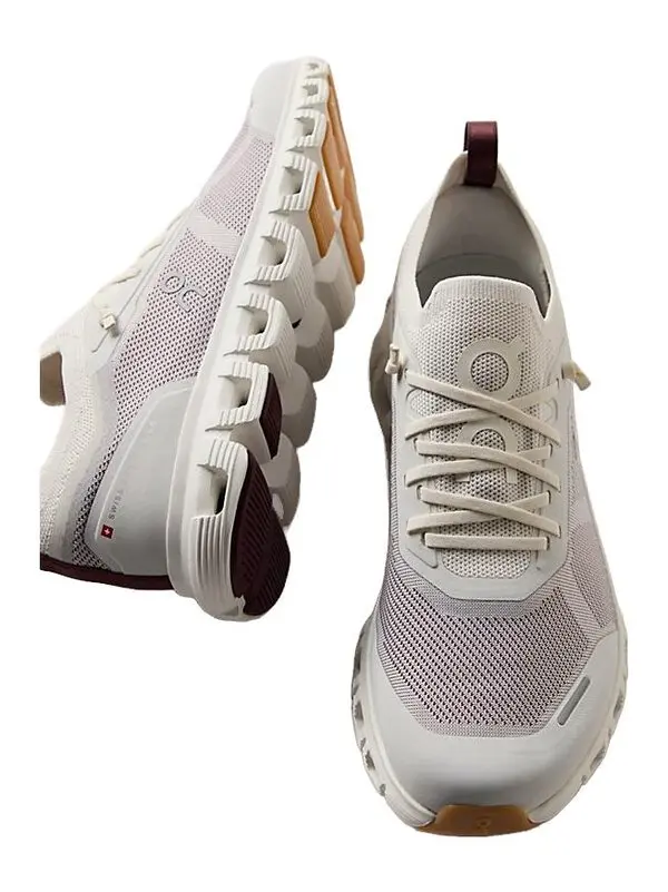 On Cloud 6 Versa Sneakers - Ice/maroon