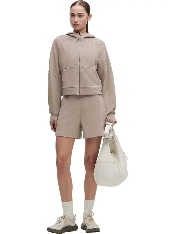Lululemon Scuba High-rise Short 5 - Heathered Warm Ash Grey