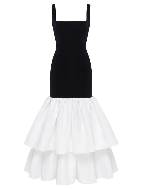 MILLA Fitted Maxi Dress With Tiered Skirt - Black&white