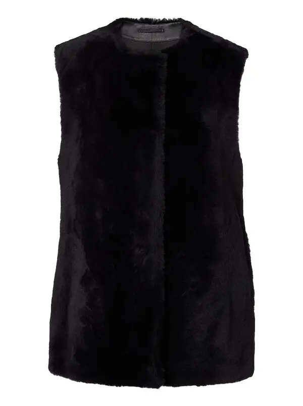 TOTEME Shearling Vest - Black