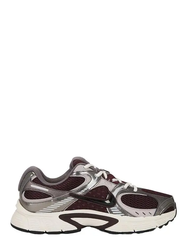 Nike V5 Rnr Sneakers - Burgundy Crush  Black  & College Grey