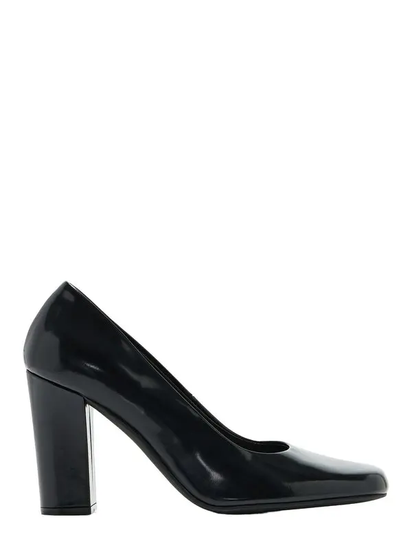 THE ROW Penelope Leather Pumps - Black