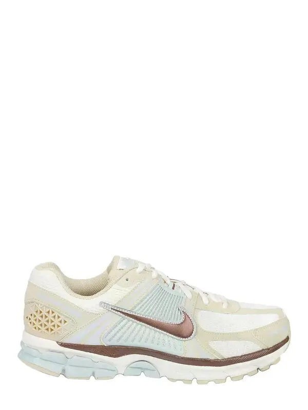 Nike Zoom Vomero 5 Sneakers - Neutrals
