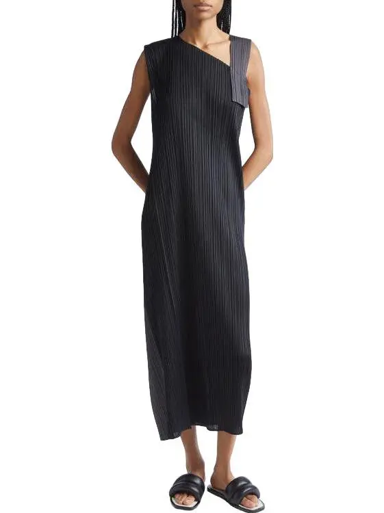 Issey Miyake Pointe Pleated Asymmetric Sleeveless Midi Dress - Black