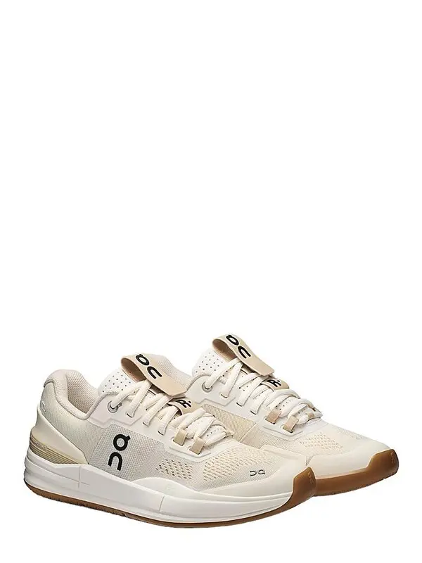 On The Roger Pro Sneakers - Ivory