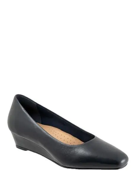Trotters Denisse Wedge Pump - Navy