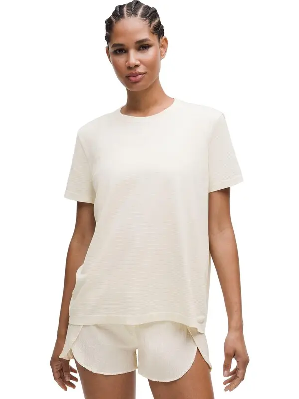 Lululemon Relaxed Short-sleeve Shirt - Light Ivory