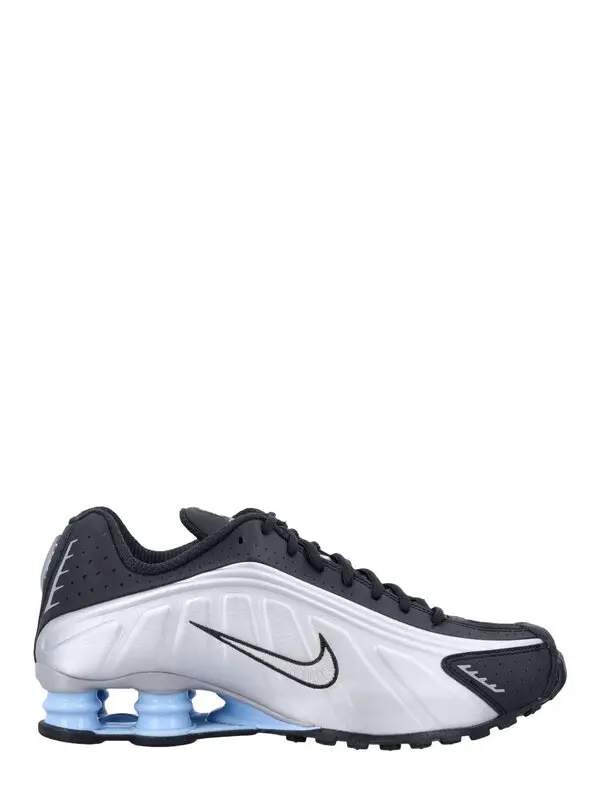 Nike Athletic Sneakers - Grey