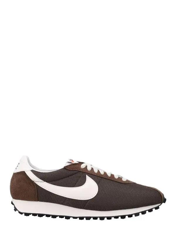 Nike Low Top Sneakers - Brown