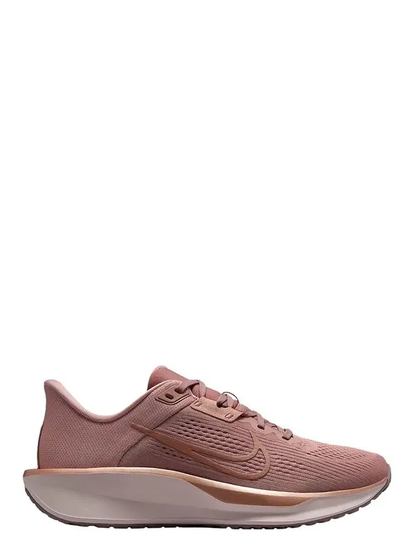 Nike Quest Athletic Sneakers - Pink