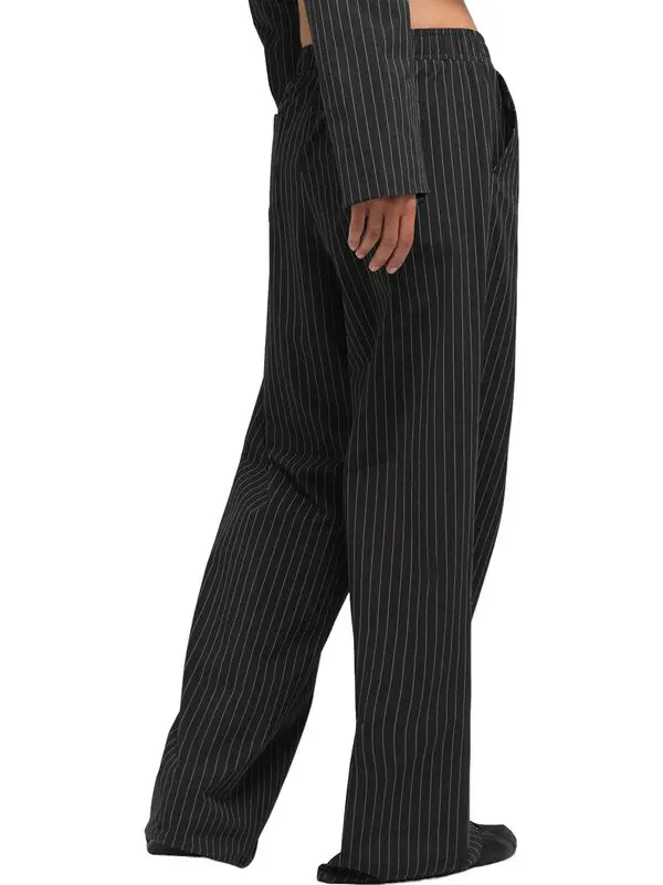 Alo Yoga Pinstripe Daylight Boxer Pants - Black/titanium