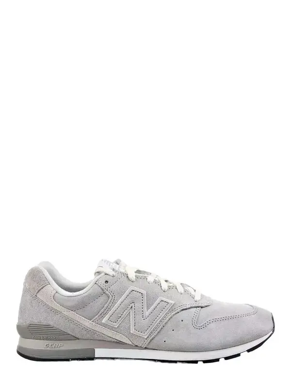 NEW BALANCE 996 Suede Sneakers - Grey