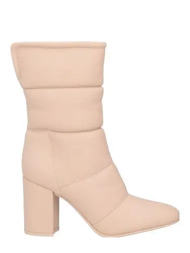 GIANVITO ROSSI Padded Leather Ankle Boots - Light Pink