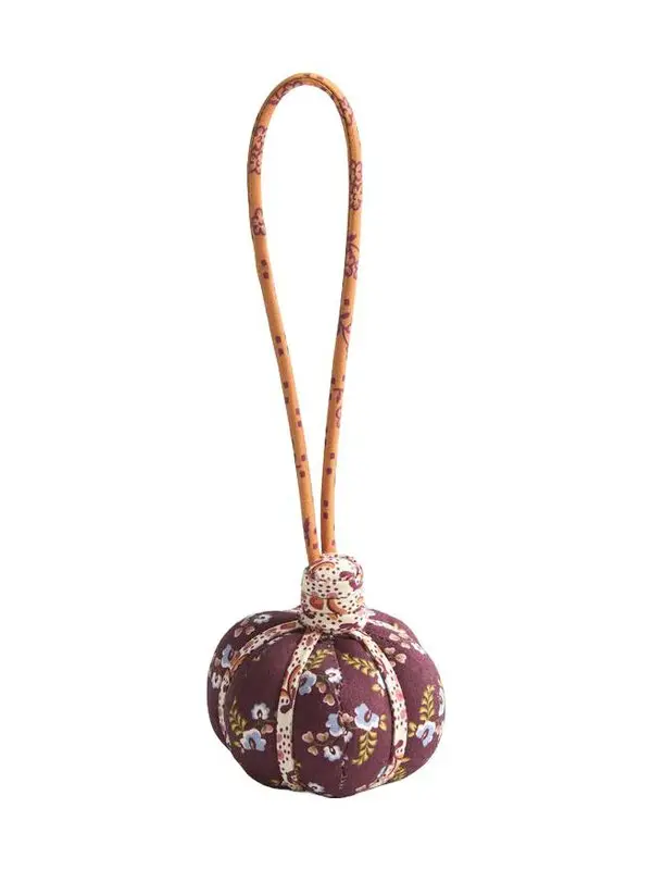 VERA BRADLEY Pumpkin Bag Charm - Red
