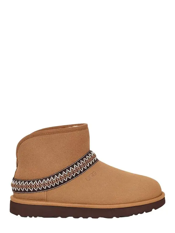 UGG Classic Mini Crescent Boots - Chestnut