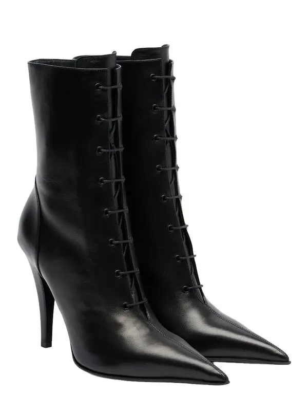 Alexander McQueen Leather Ankle Boots - Black