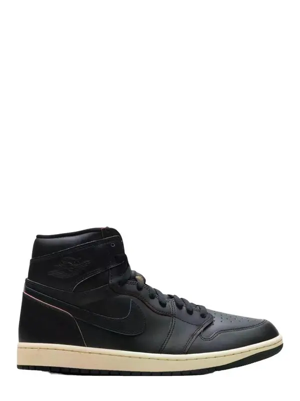 JORDAN Air 1 Retro High-top Sneakers - Black