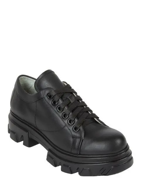 URBNKICKS The Collegiate Leather Sneakers - Black
