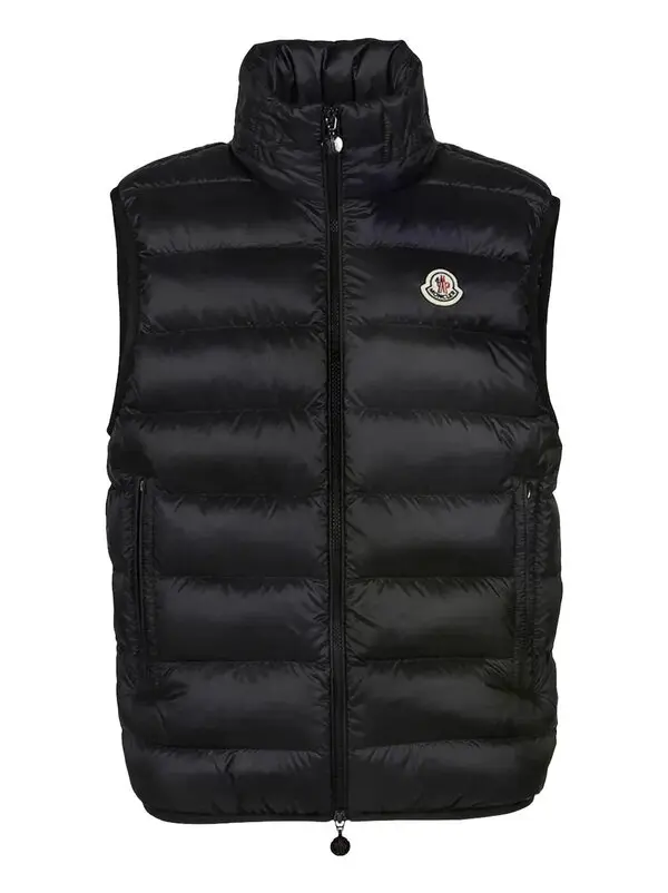 Moncler Quilted Gilet With Logo Patch - Black