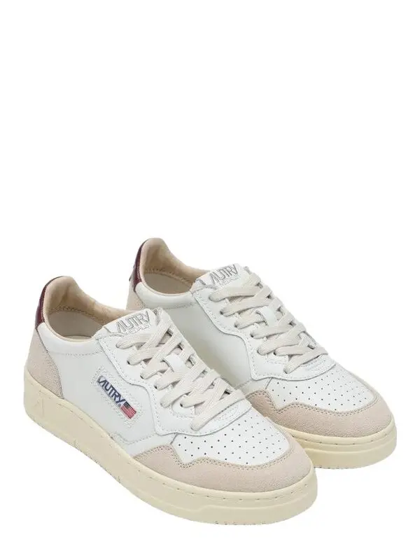 AUTRY Medalist Low Top Sneakers - White