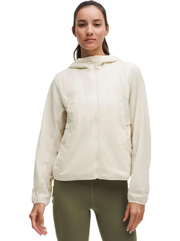 Lululemon Insuleight Cold-weather Run Shell - Light Ivory