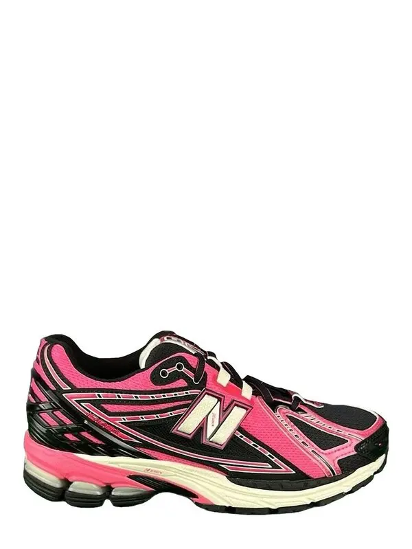 NEW BALANCE 1906r Desert Heatin Sneakers - Black/pink