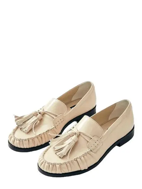 ALOHAS Marietta Tassel Loafer - Cream