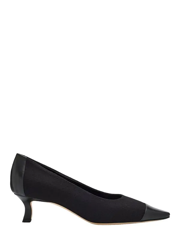 Manolo Blahnik Mionel Pumps - Black