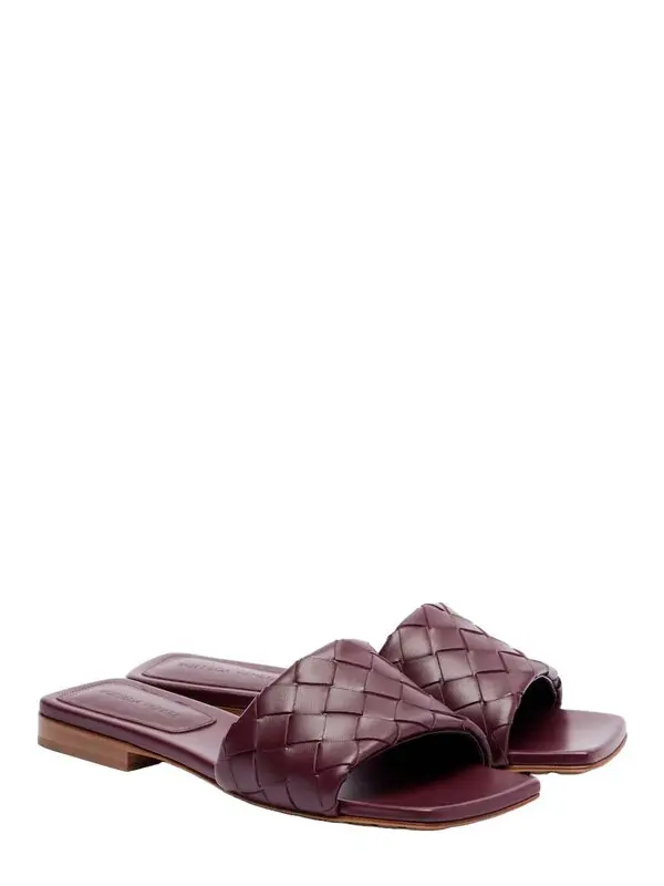 Bottega Veneta Parco Intrecciato Leather Slides - Burgundy