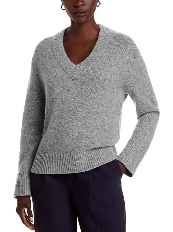 Bloomingdale'S Cashmere V-neck Sweater - Medium Gray