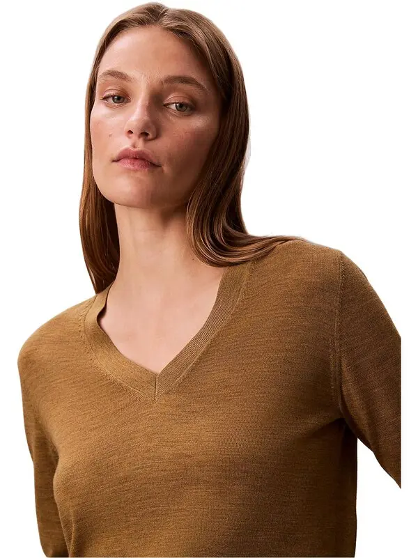 Calvin Klein Merino Wool V-neck Sweater - Espresso Style