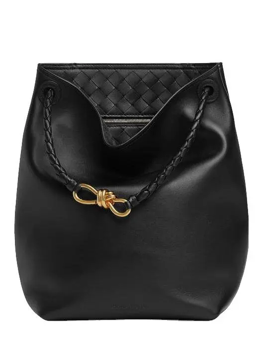 Bottega Veneta Andiamo Leather Bucket Bag - 1019 Black-m Brass