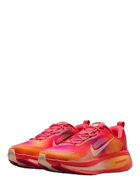 Nike Vomero 18 Se Running Shoe - Ember/coral/sweet Beet