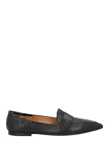 POMME D'OR Leather Loafers - Black