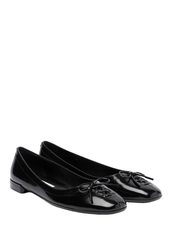 JIMMY CHOO Scarlett Leather Ballet Flats - Black