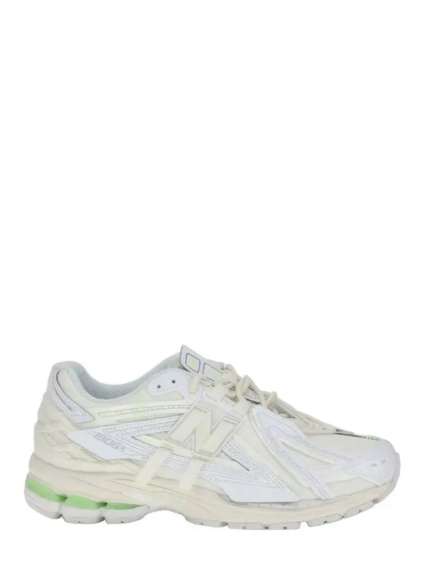NEW BALANCE Lace-up Sneakers - White