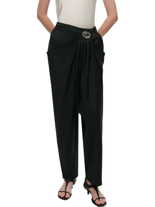 NOCTURNE Accessory Detailed Pleated Trousers - Black