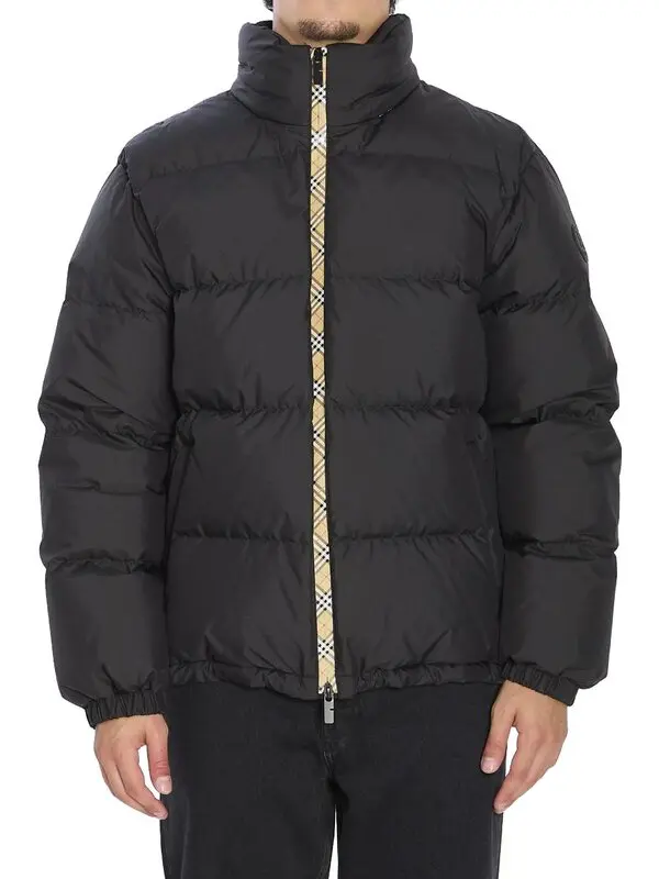 Burberry Puffer Jacket With Packable Hood - Black
