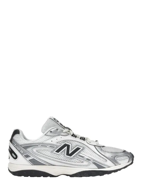 NEW BALANCE 204l Sneakers - Silver Metallic Black
