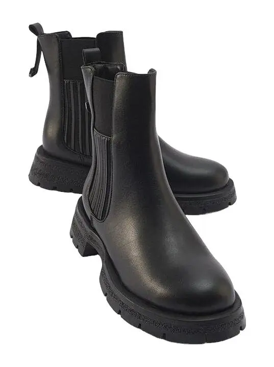 PROLOGUE SHOES Chelsea Block Heel Boots - Black Faux Leather