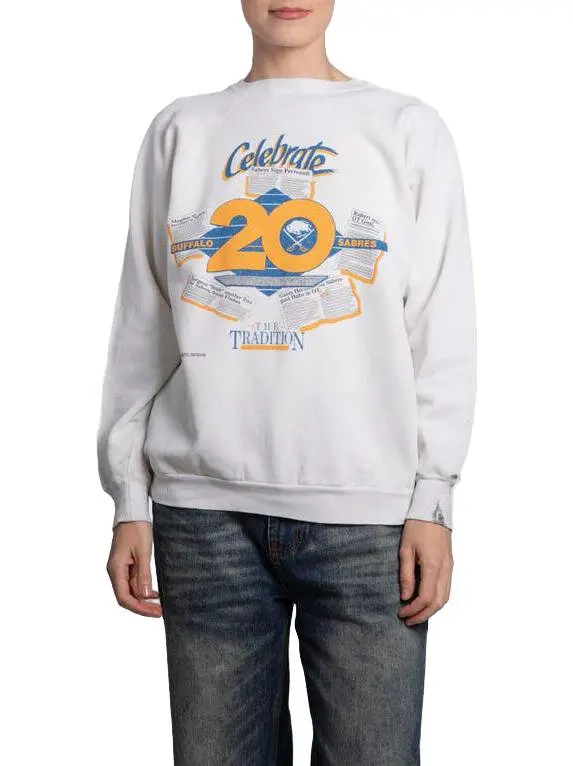 ELWOOD Vintage '89 Buffalo Sabres Sweatshirt - White