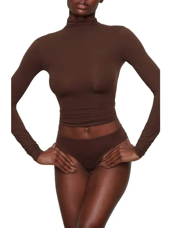 SKIMS Fits Everybody Funnel Neck Top - Cocoa