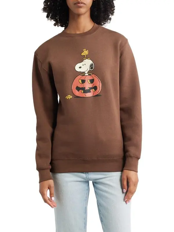 GOLDEN HOUR Peanuts® Snoopy Jack O' Lantern Fleece Graphic Sweatshirt - Chestnut