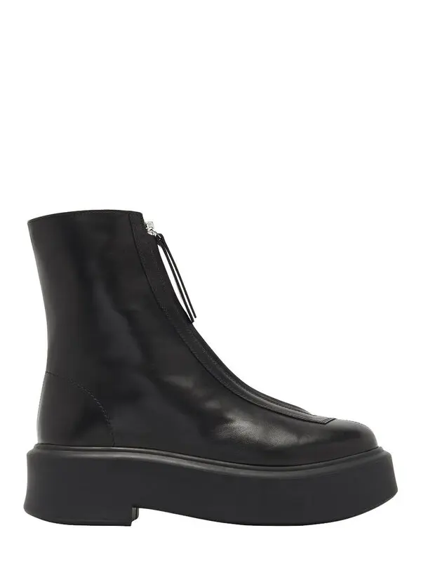 THE ROW Zipped Leather Ankle Boots - Black
