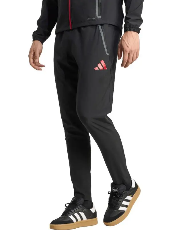 Adidas Liverpool Fc Tiro 25 Competition Vis Tech Travel Pants - Black / Strawberry Red