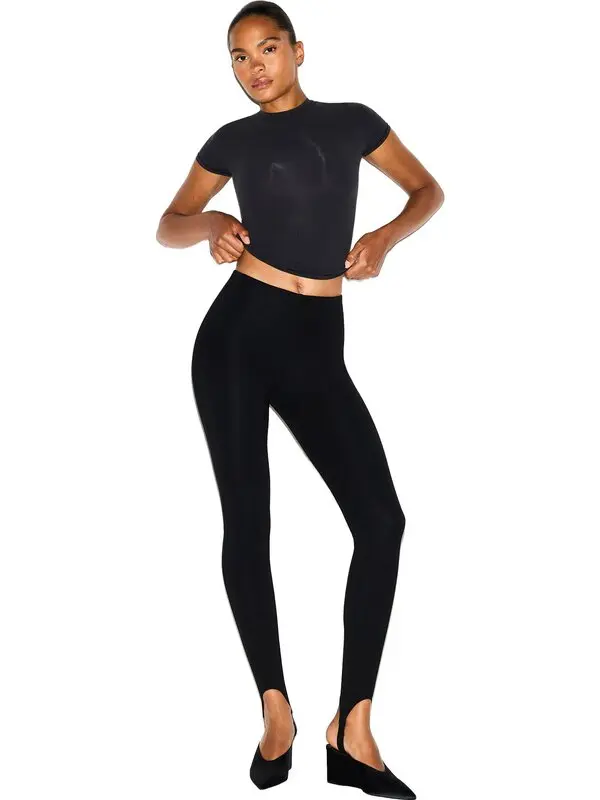 SKIMS The Essential Collection High Waisted Stirrup Legging - Obsidian