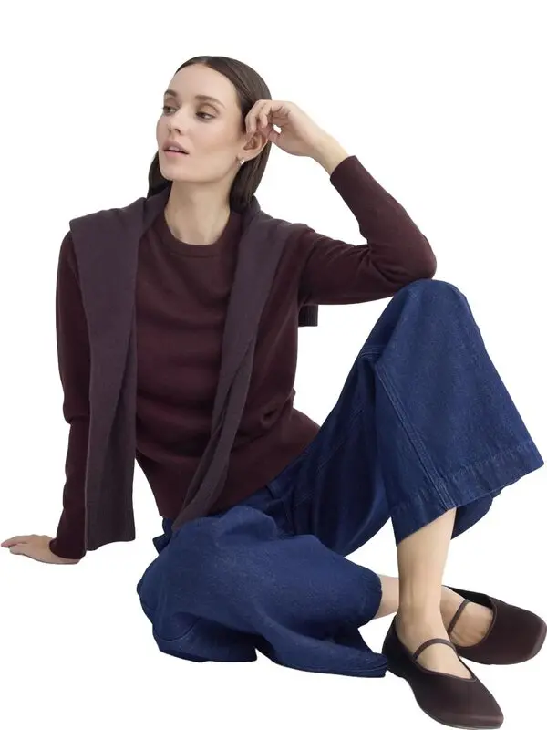 Everlane Cashmere Slim Crew Sweater - Wine