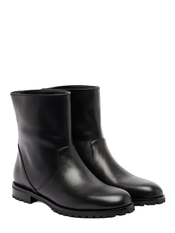 Manolo Blahnik Leather Ankle Boots - Black