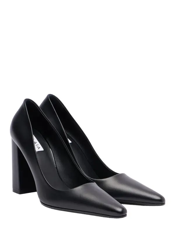 Alaïa Pointy Leather Pumps - Black